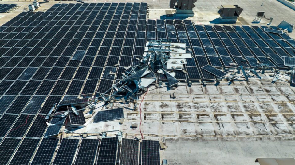 How Weather Conditions Affect Solar Panel Efficiency | Tenmen Electrical